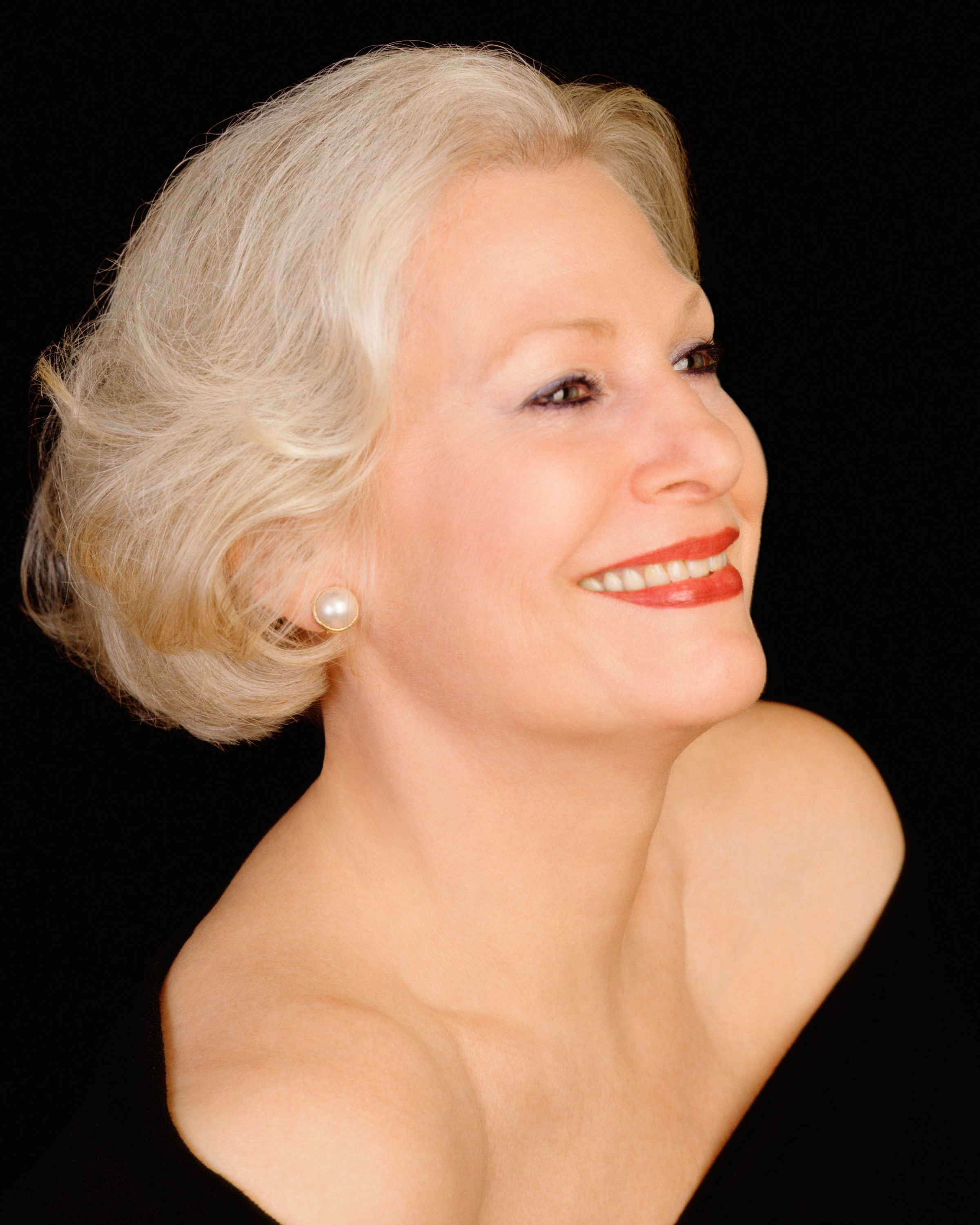 Gloria Cooper Music: Electronic Press Kit